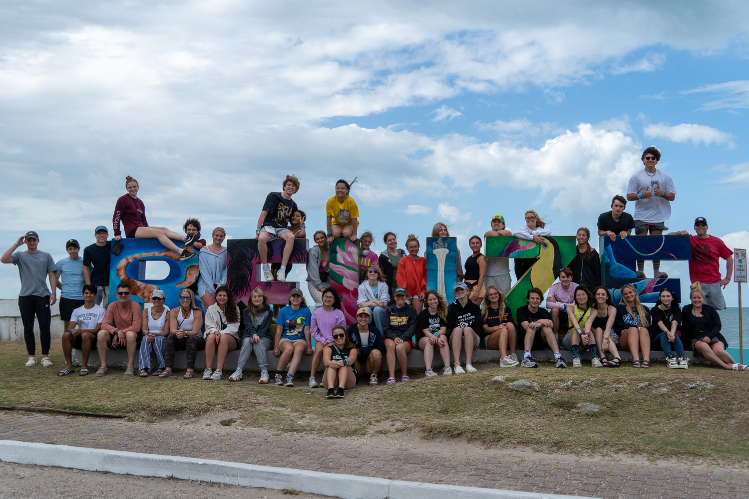 Up Close: Spring Break in Belize – The Uproar